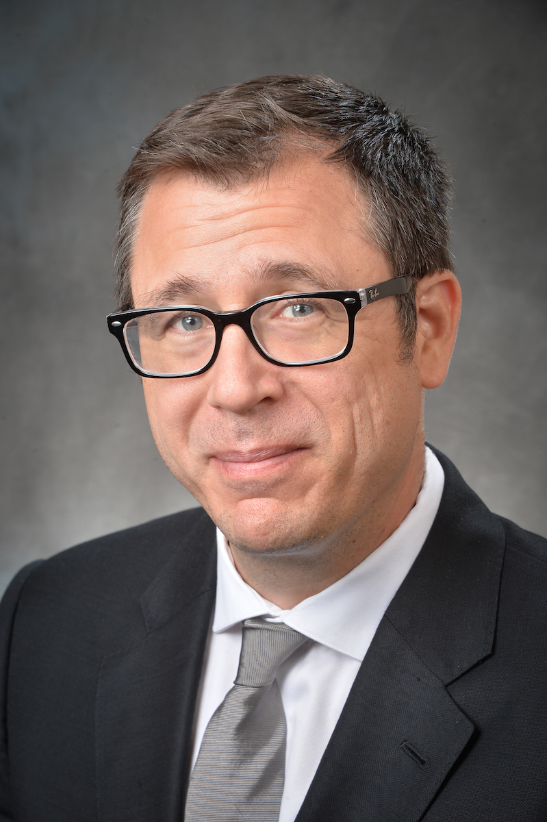 New book by Craig Seidelson explores shifts in U.S.-China trade - UIndy 360